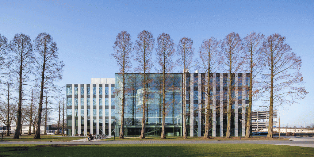 Project: Biotechbedrijf Genmab in Utrecht van Cepezed Architecten ...